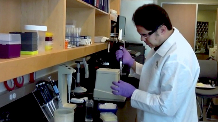 Quick Tips - Why is there precipitate in my T4 DNA ligase buffer? | NEB