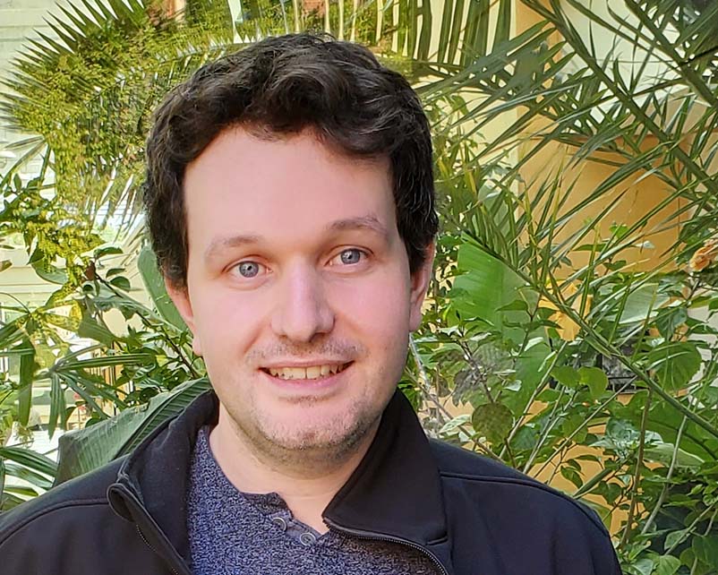 Meet the Corrêa Lab Team | NEB