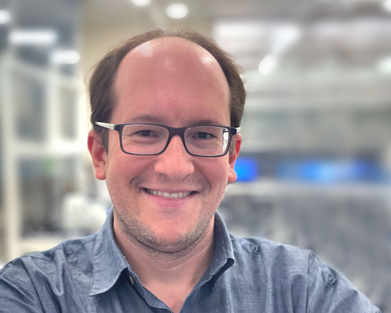 Meet the Corrêa Lab Team | NEB